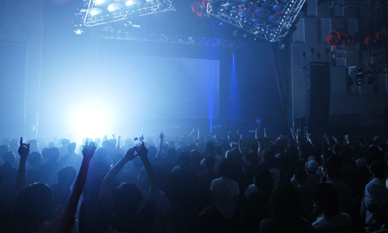 i-WARP @ ageHa@studio coast, TOKYO